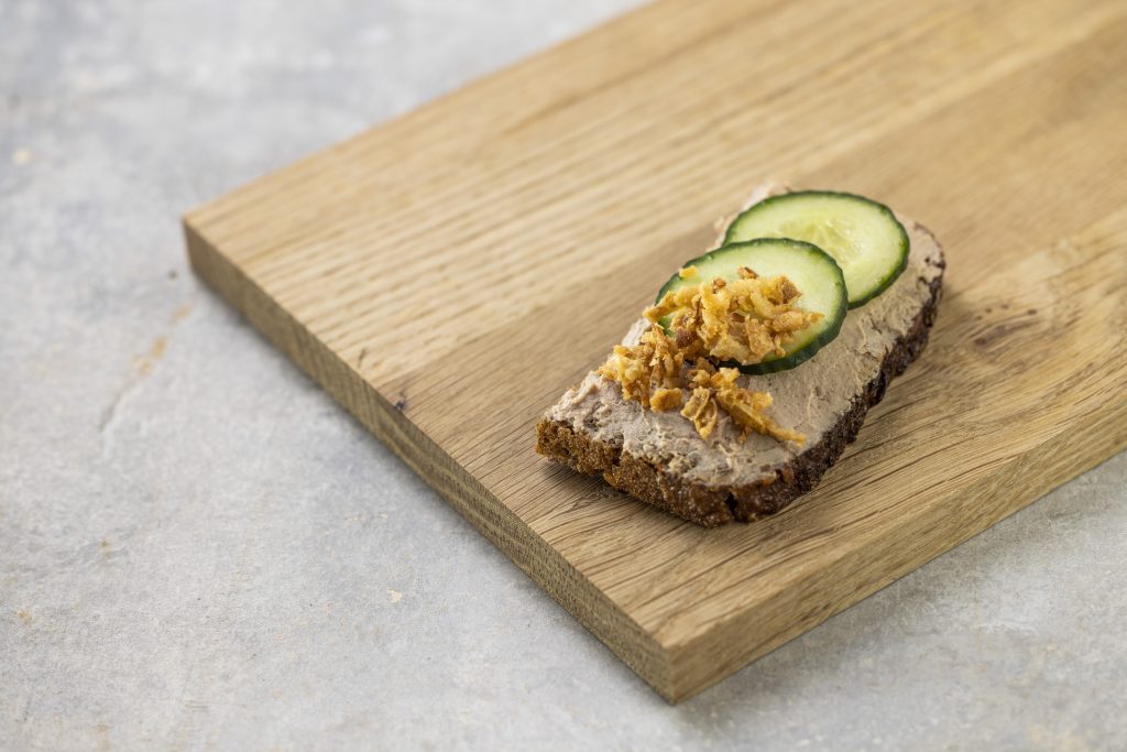 Leverpostej med agurk og ristede løg – god appetit – flotte madder
